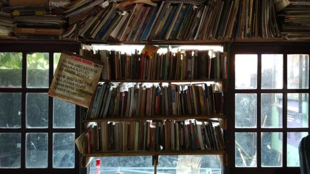 Kelompok musik punk Marjinal yang menyuarakan hak warga yang ...