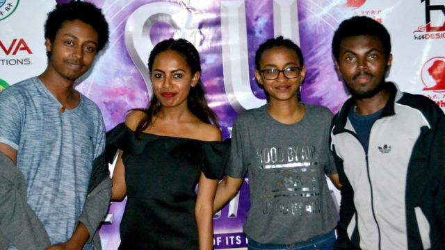 ስዕልን በኮምፒውተር - BBC News አማርኛ