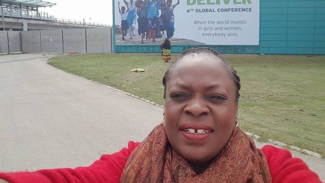 Queen Elizabeth don give Nigerian award - BBC News Pidgin