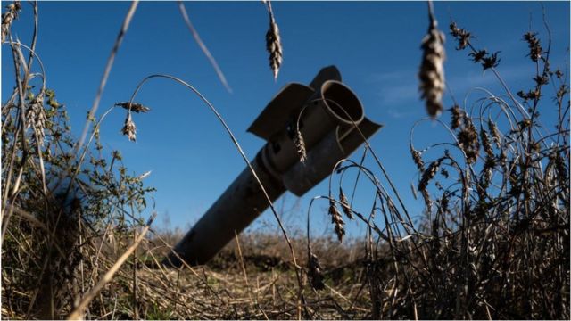 Guerre Ukraine - Russie : les stocks d'armes de Poutine sont-ils en train de s'épuiser ? - BBC ...