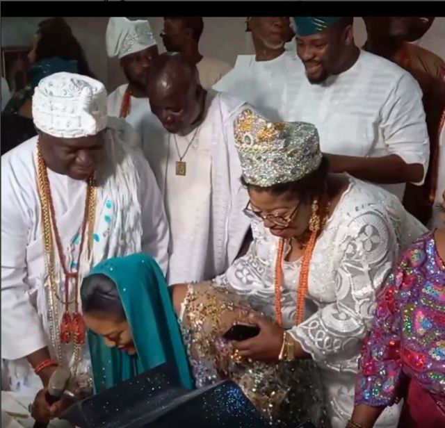 Ooni: Bí Olorì Mariam ṣe jí mi ni mo ní okun láti ṣe ayẹyẹ ọjọ́ ìbí ...