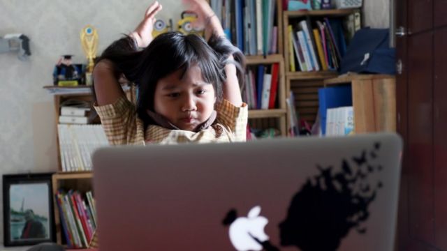 Sekolah dan pandemi Covid-19: Pemda diizinkan buka sekolah pada Januari, peta zonasi 'tidak lagi ...