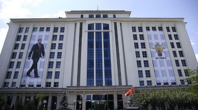 Seçim: AKP’nin stratejisine ilişkin partide hangi formüller ...
