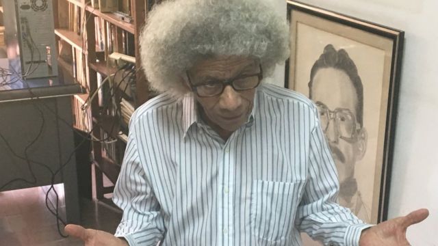 Triunfo de Hugo Chávez en 1998: "Fue otro salvador que no salvó nada en ...