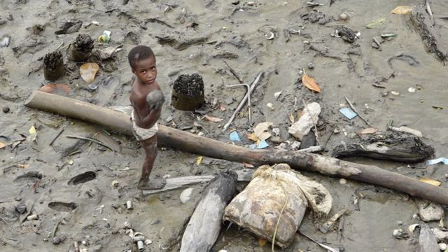 Melihat anak-anak di Asmat yang dilanda wabah campak dan gizi buruk - BBC News Indonesia