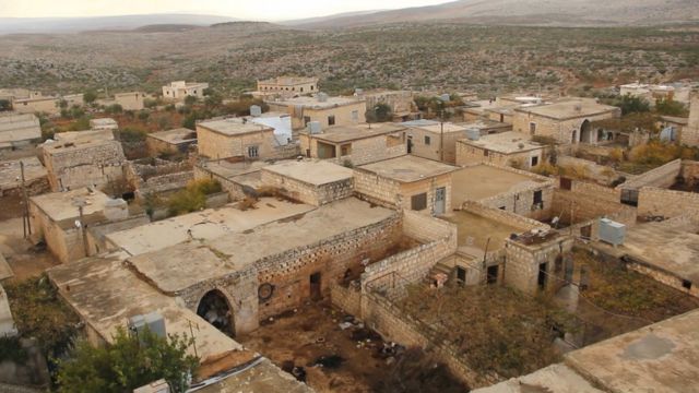 "xagjiriin ku sugan Suuriya oo ka macaashay gargaarka UK" - BBC News Somali