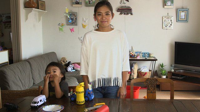 Japan's first woman fighter pilot to blaze a trail in skies - BBC News