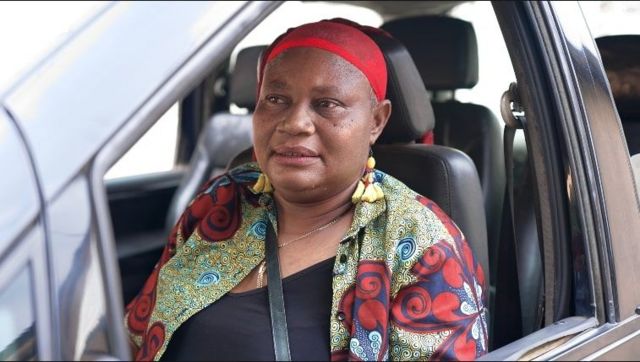 Mama Kuto rèé, ìyá àgbà awakọ̀èrò tí àìsàn ìyá rẹ̀ sọ̀ di ọmọ gáréèjì ...