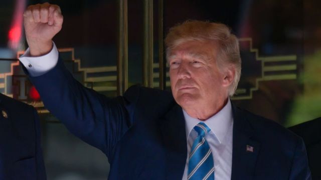 Трампу предъявили обвинения в связи с секретными документами Но это не