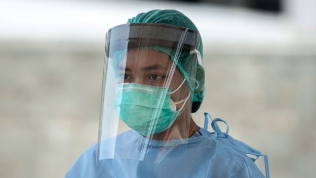 Virus corona: 'PSBB makin persulit tenaga medis', pemerintah didesak tidak diskriminasi pekerja ...