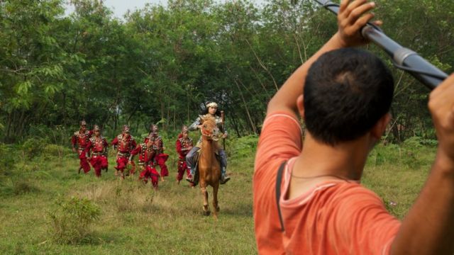 Ditegur KPI, sinetron religi bertema 'azab' mirip 'koran kuning' - BBC ...