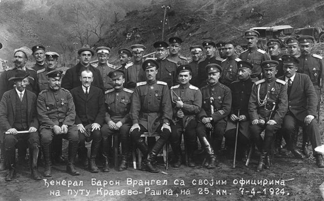 Rusija, Srbija i istorija: Crni baron, Bela armija - život ruskih ...