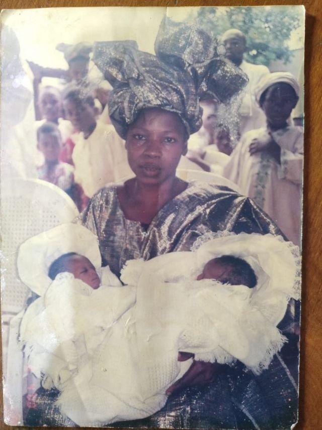 Twinz Love: Bàbá ìbejì ní èèyàn líle ní ìyá ìbejì, ó máa ń jà kiri dé ...