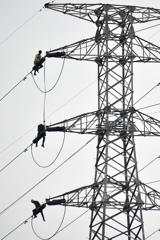 Empat hal yang perlu Anda tahu soal penyederhanaan daya listrik - BBC ...