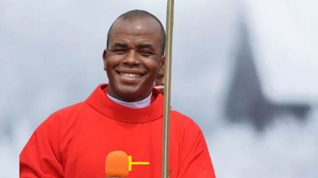 Father Ejike Mbaka return to Enugu afta months for US Monastery - BBC ...