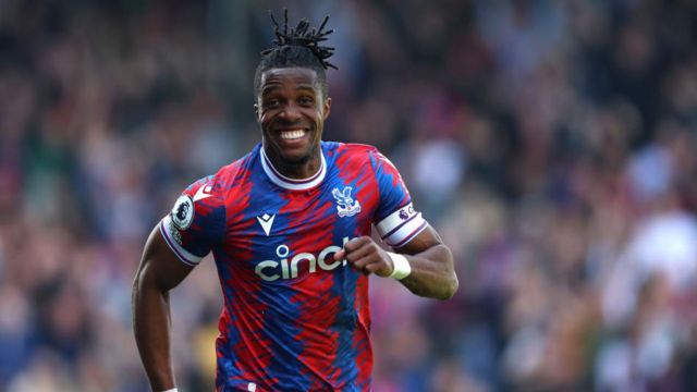 Wilfried Zaha: Galatarasay'ın resmi görüşmelere başladığını açıkladığı ...