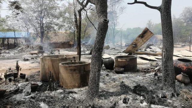 စစ်ကောင်စီနဲ့ KNDF ပူးပေါင်းတပ်တို့အကြား ဆယ်ရက်ကြာတိုက်ပွဲ နှစ်ဖက် သေဆုံးမှုတွေရှိ - ဒီသတင်းအပ ...