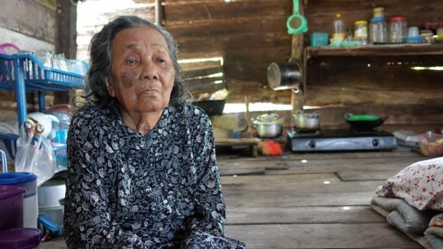 Rempang: ‘The Power of Emak-emak’ melawan relokasi - ‘Kami tak ada senjata, kami taruhan nyawa ...