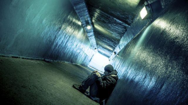 "Me daba miedo entrar a la casa y encontrar a mi esposa ahorcada": cómo ...