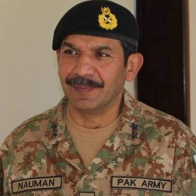 فوج میں ترقیاں: 12 میجر جنرلز کی ایک ساتھ ’غیر معمولی‘ ترقیاں اہم کیوں ...