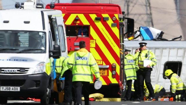 Usul penjara seumur hidup bagi pengemudi ugal-ugalan pelaku tabrak mati - BBC News Indonesia