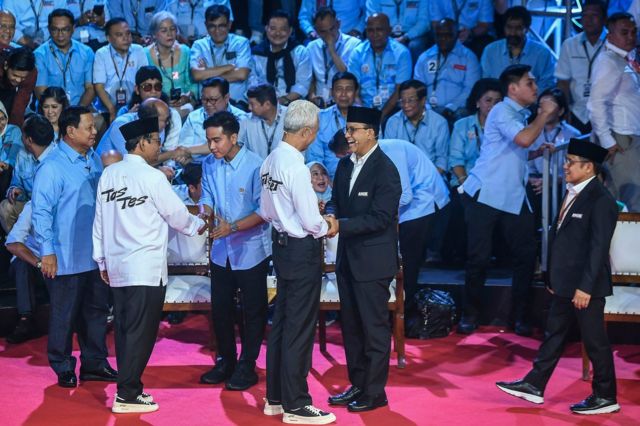 Rangkuman debat capres 2024: Apa janji capres 2024 soal hukum, HAM, korupsi dan pelayanan publik ...