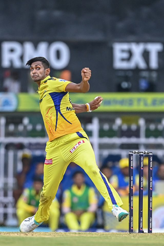 IPL පිතිකරුවන්ට හිසරදයක් වූ 'පුංචි මාලිංග' - BBC News සිංහල