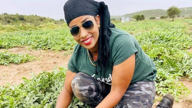 ግብርና፡ ገበሬ ለመሆን ከአየርላንድ ወደ ኢትዮጵያ የተመለሰችው በረከት ወርቁ - BBC News አማርኛ