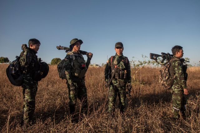 စက်တင်ဘာ ၁၂ ရက် ထိပ်တန်းသတင်းများ မုံရွာထောင် အစာငတ်ခံဆန္ဒပြမှု နိုင်ကျဥ်း ၃၀ ကျော်ပူးပေါင်း