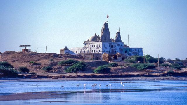 கிருஷ்ணர் ஆட்சி செய்த 'துவாரகை' உண்மையில் இருந்ததா? – கடலில் மூழ்கிய ...