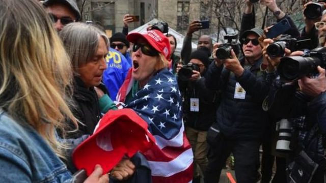 Amerika i Donald Tramp: Tramp se vratio na Floridu i poručio - „Ova ...