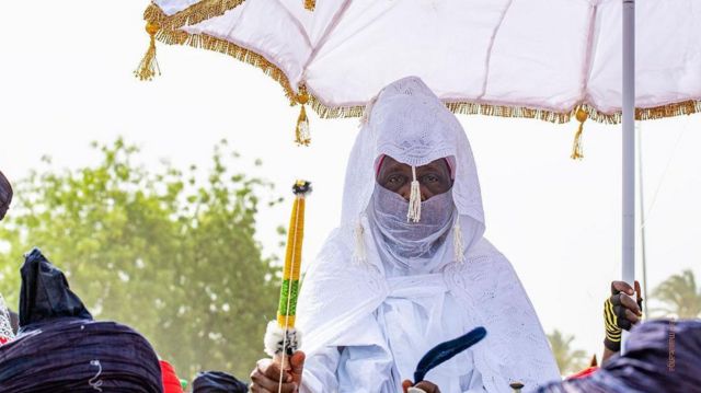 Me ya sa sarakuna ke kai wa gwamnoni gaisuwar sallah? - BBC News Hausa