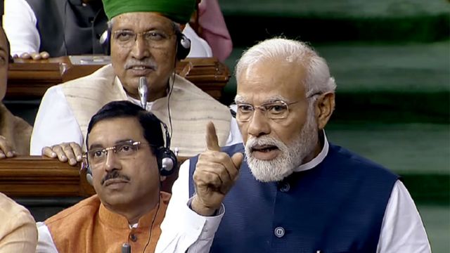 पीएम मोदी ने इंडिया गठबंधन के अविश्वास प्रस्ताव पर बहस के जवाब में क्या क्या कहा Bbc News हिंदी