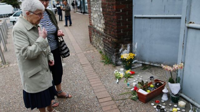 Франция: религиозные лидеры призывают усилить меры безопасности - BBC ...