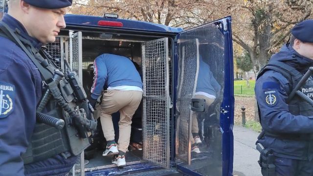 Srbija, nasilje i migranti: Posle pucnjave u Horgošu privedeno više od 1.000 migranata ...