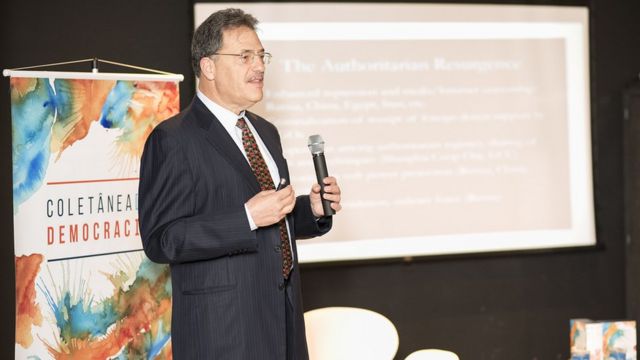 Moderados precisam aprender a defender ideias com paixão de radicais ...