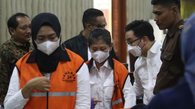 Kasus obat batuk sirop: Empat petinggi perusahaan produsen obat divonis ...