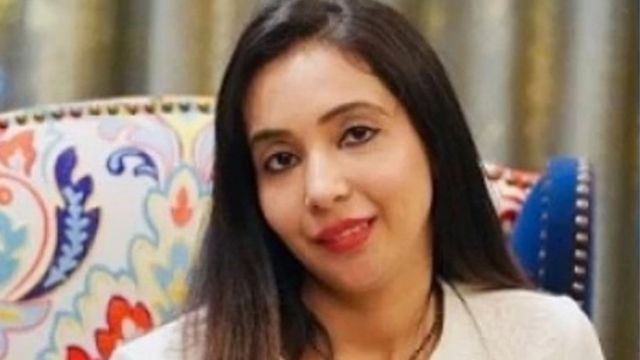 पश्चिम बंगालः क्या है वो मामला जिसमें ममता बनर्जी की बहू रुजिरा से ...