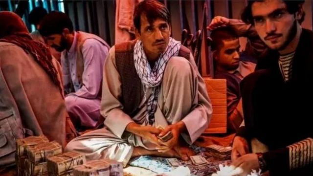 Taliban hupata wapi pesa za kuendesha nchi? - BBC News Swahili
