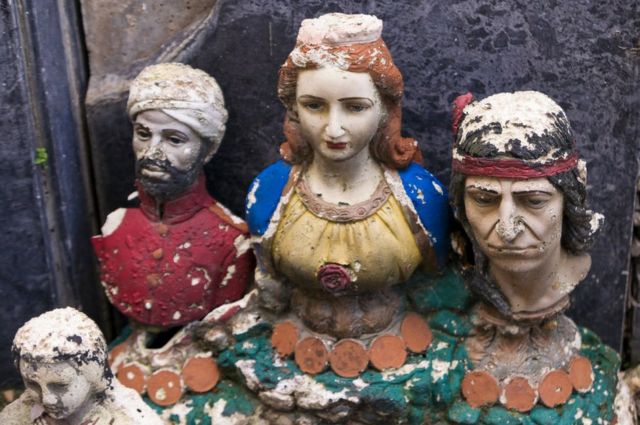 La polémica “desaparición” de la estatua de la "diosa" María Lionza que ...