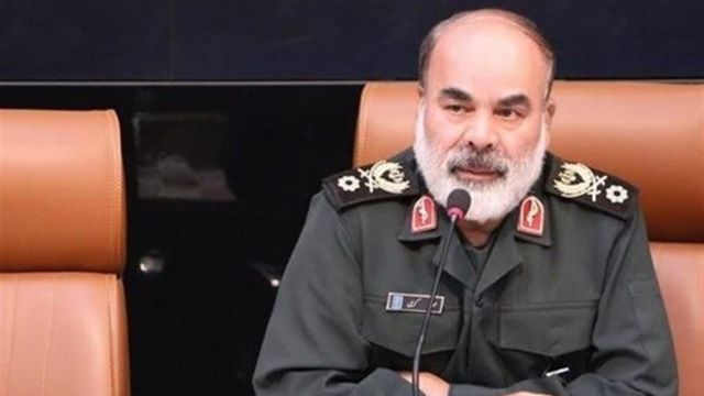 محمد کرمی، از فرماندهان نیروی زمینی سپاه پاسداران، استاندار سیستان و ...