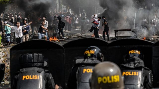 Kerusuhan Pilpres 2019: NU dan Muhammadiyah serukan warga tak turun ke ...