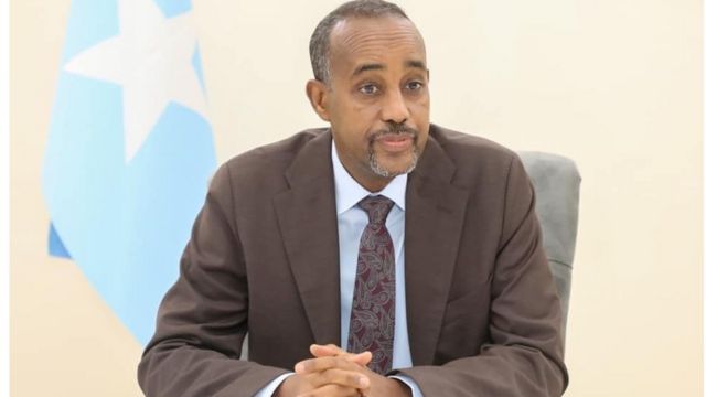 Rai'sul wasaare Rooble oo ka jawaabay qoraalkii ka soo baxay madaxwayne ...