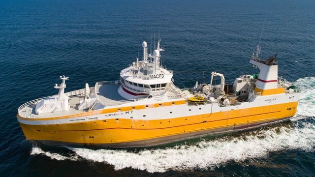 Inside Super Trawler