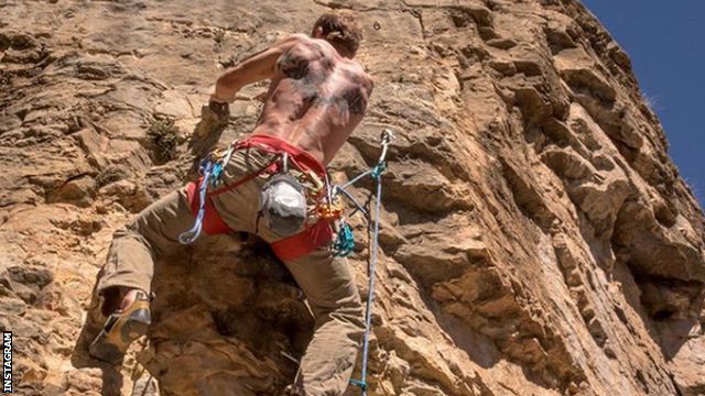 'Cowboy' Donald Cerrone: Five things you should know - BBC Sport