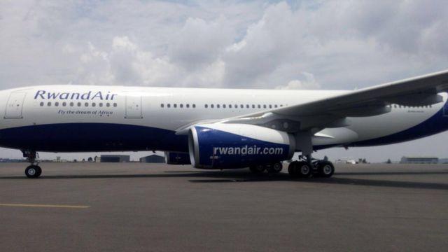 Rwanda yanunua ndege ya kisasa ya Airbus - BBC News Swahili