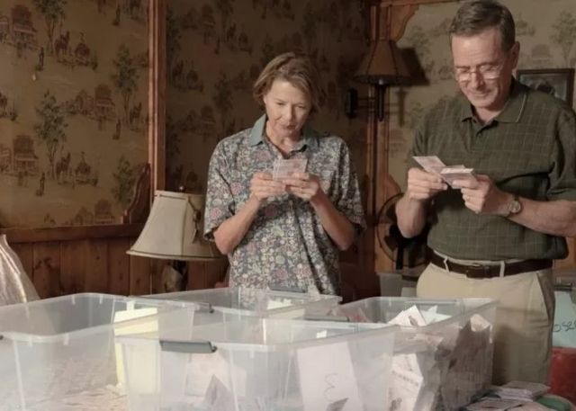 Jerry et Marge Go Large : ils gagnent des millions au loto grâce à une ...