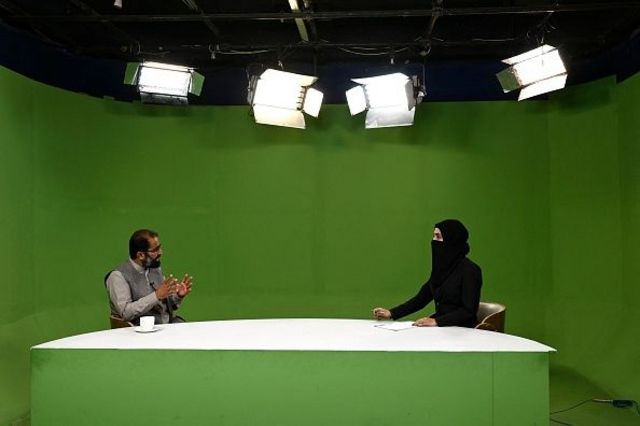 افغانستان کې د رسنیو او وینا ازادي؛ په ۲۰۲۳ کې ننګونې څه وې؟ Bbc News