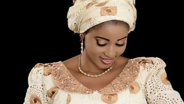 Dalilin da ya sa na fito a Barauniya — Hafsa Idris - BBC News Hausa