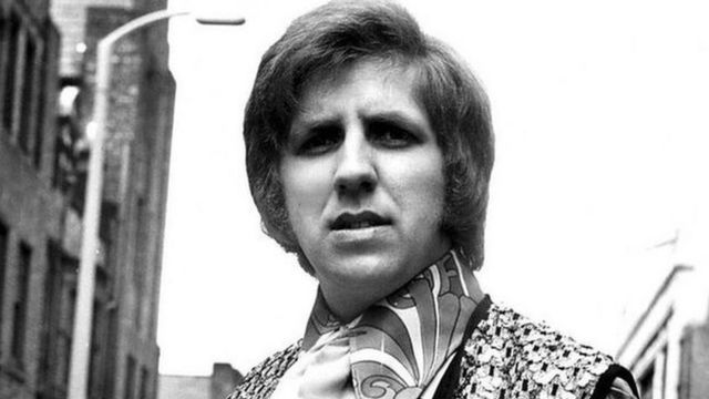 “Me enviaron a un psiquiátrico para curarme la homosexualidad” - BBC ...